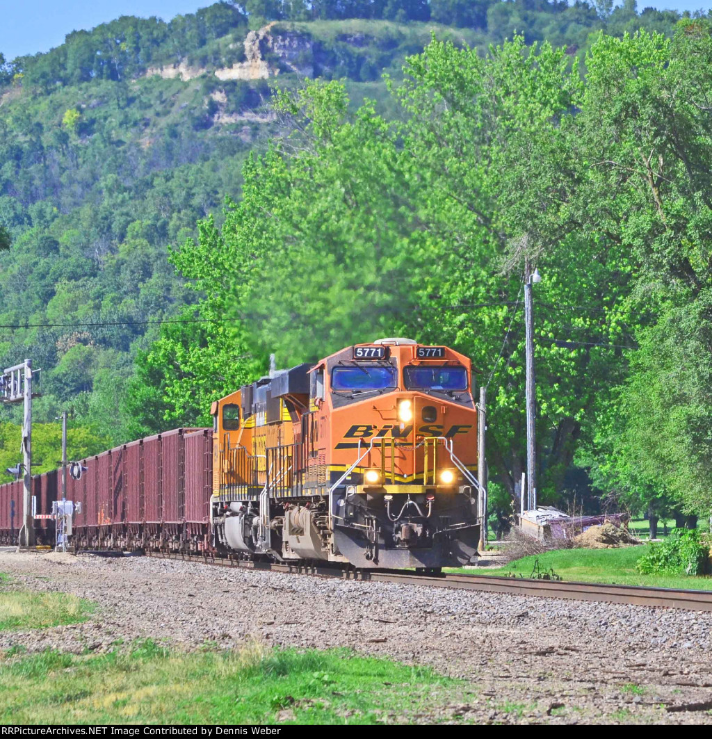 BNSF 5771, BNSF's Aurora Sub.